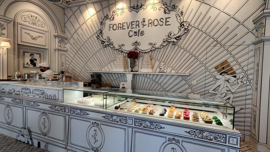 בית קפה פוראבר רוז - המקום לתמונה המושלמת | DUBAI 🌴